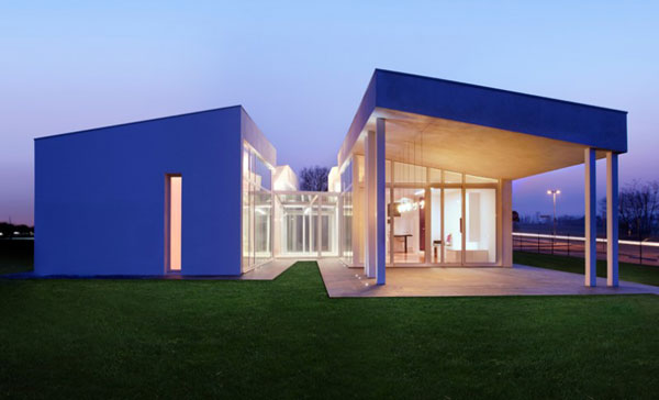 Designed For Expression And Transparency: The Cut House